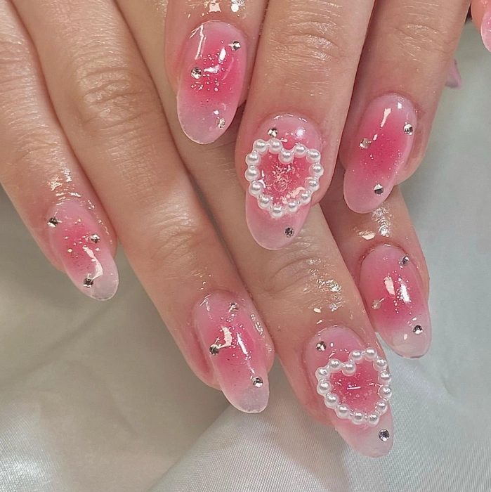Ever heard of Douyin Nails? We Tell You all about this Exciting Trend